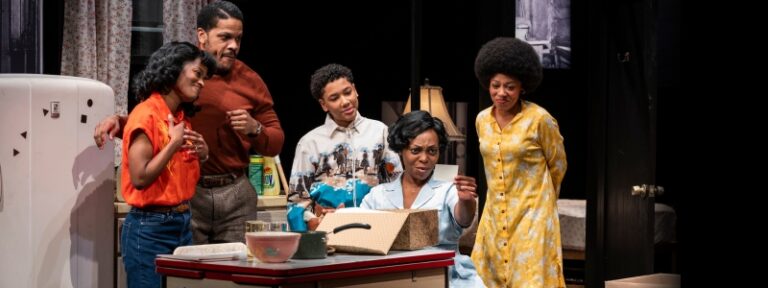 Learning Guide: A Raisin in the Sun - Court Theatre